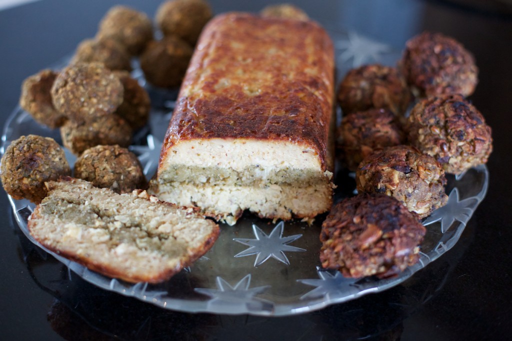 The BEST vegetarian nut loaf ever